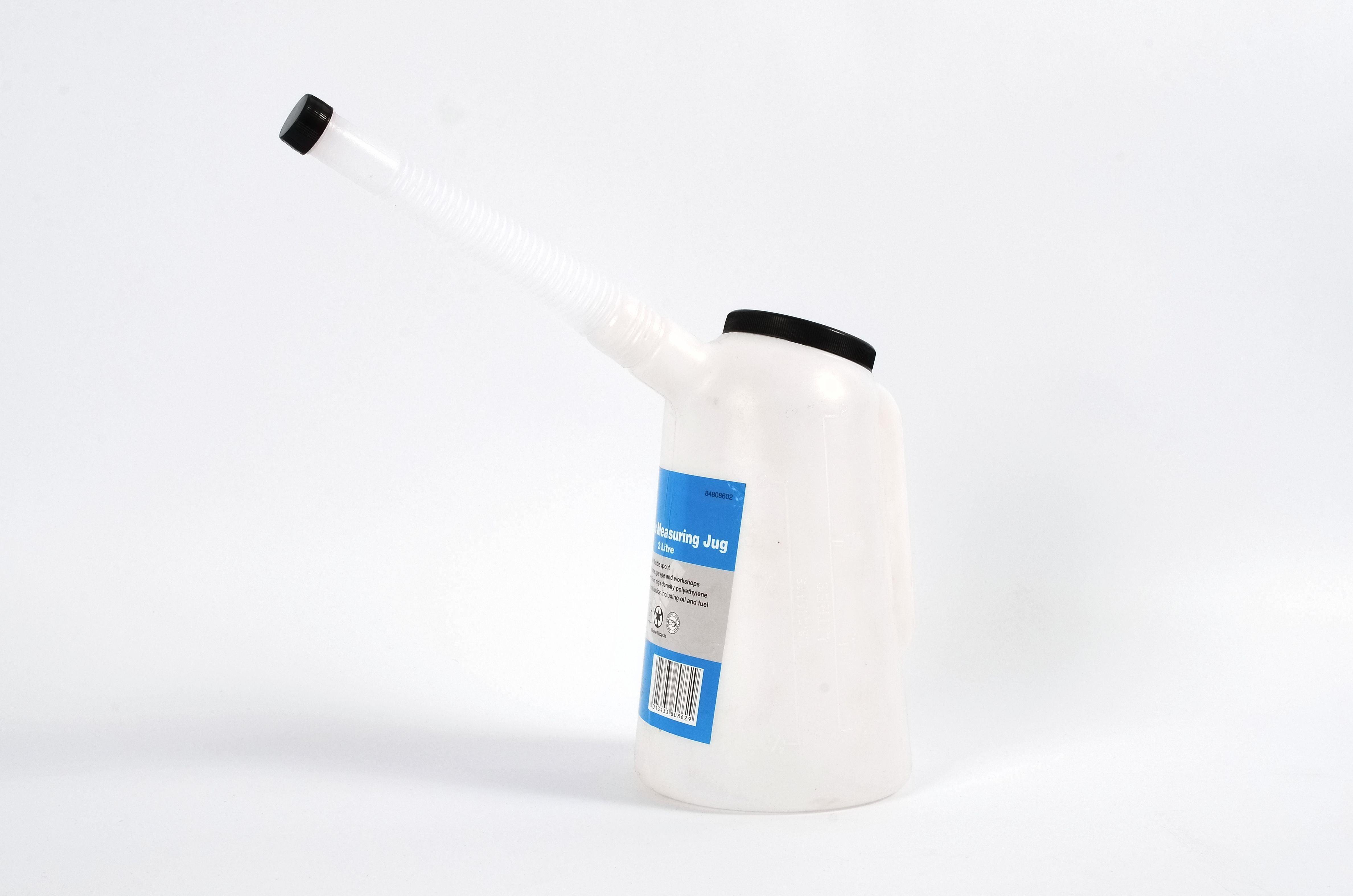 HILKA 2L Plastic Measuring Jug with Spout