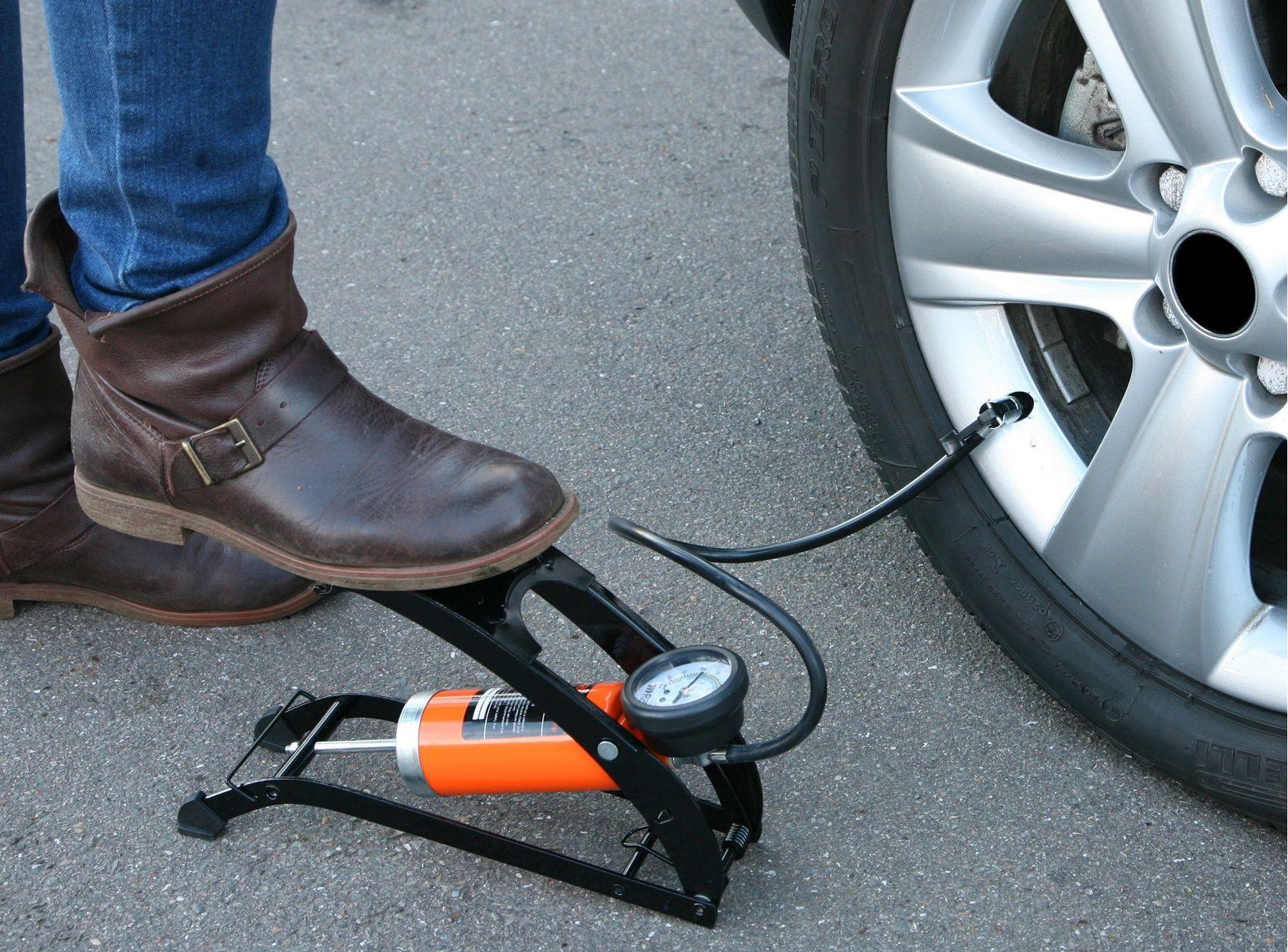RAC Heavy Duty Single Barrel Foot Pump | Best Price in 2024 at Bargain LAB